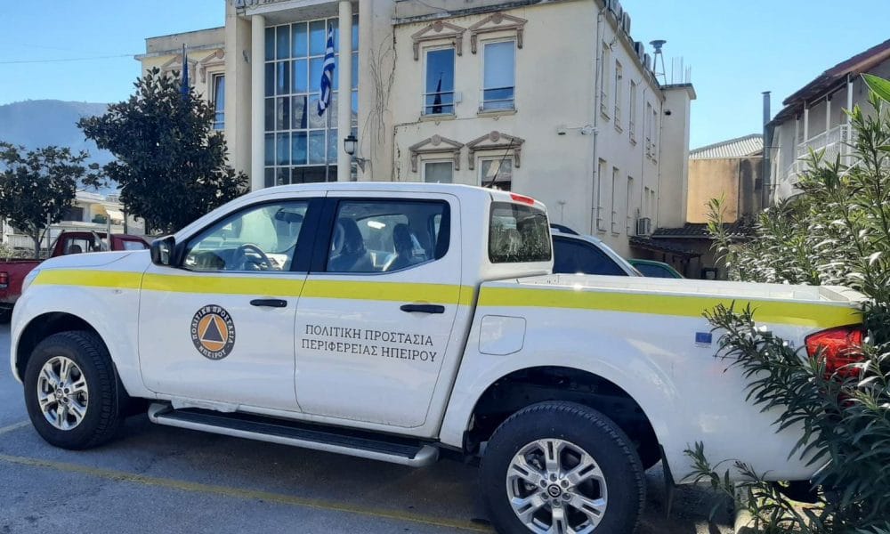 Παραλαβή οχήματος για την Πολιτική Προστασία του Δήμου Πάργας ...